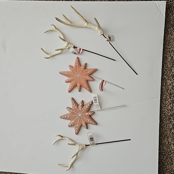 Ashland | Holiday | Christmas Decoration Antlersand Gingerbread Stars ...